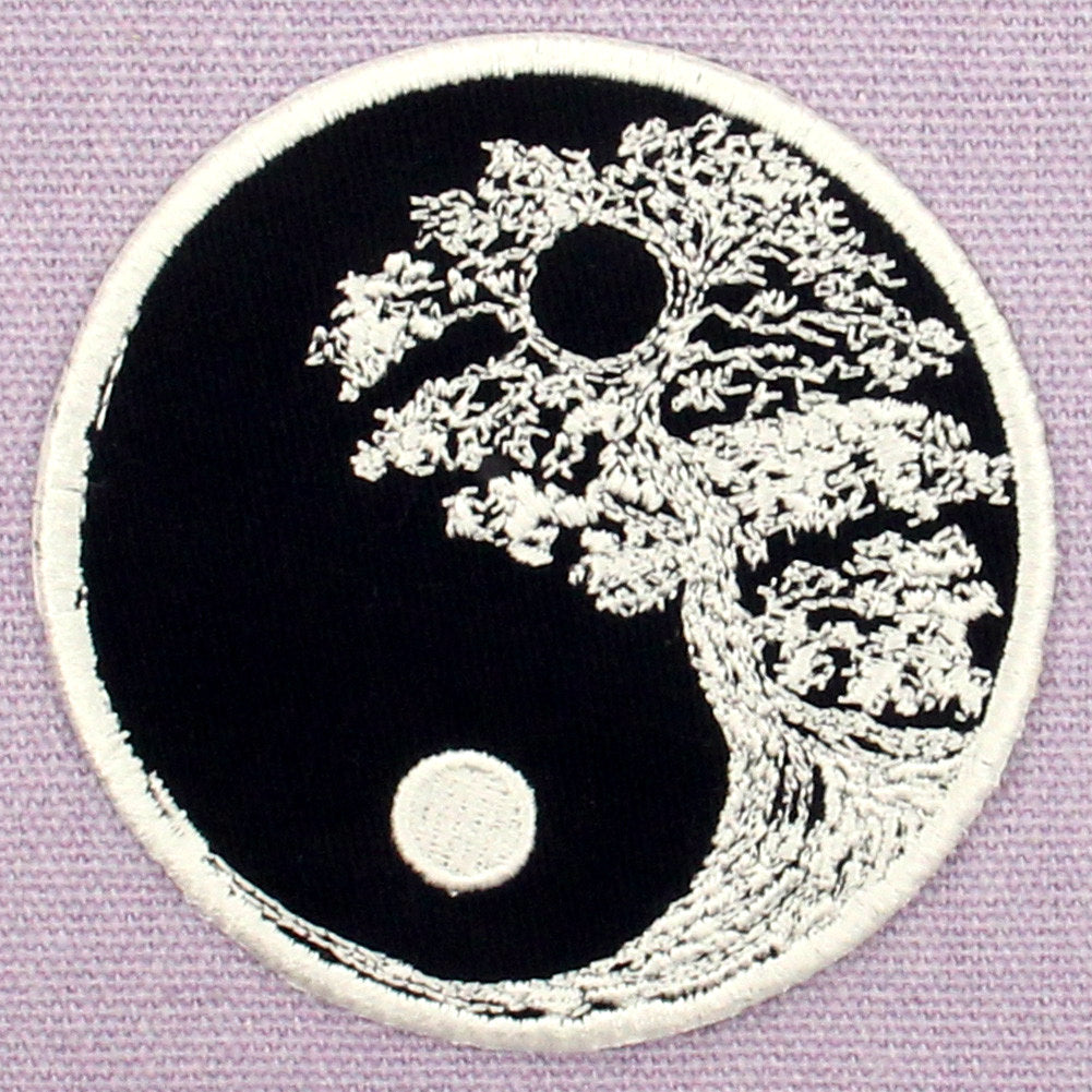 Embroidered Patches Iron Sew On Badges appliques Buddhist Zen Yin Yang ...